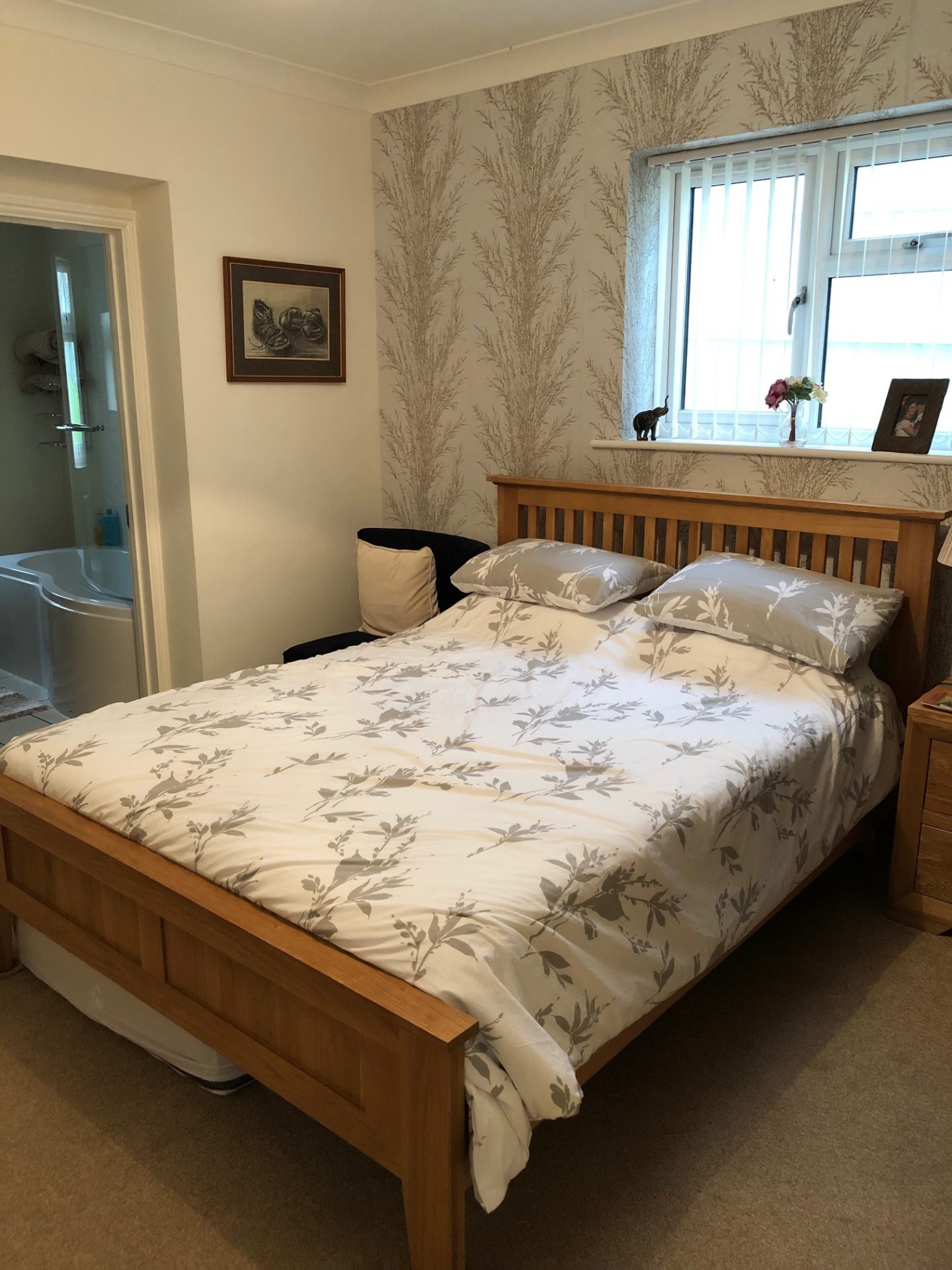 Shared Lives South West Carer Lesley - Respite Room - Shared Lives ...